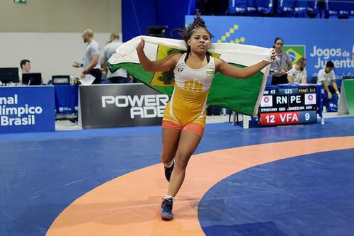 Sthefany Silva conquista o ouro que escapou em 2019 no wrestling ...