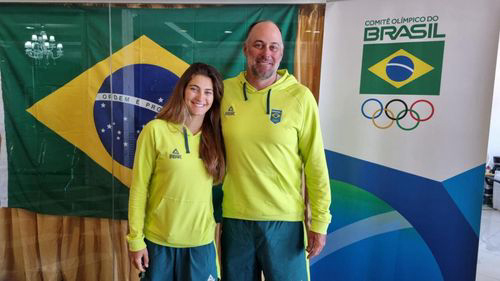 Medalhista olímpico da vela, Bruno Prada é técnico da filha Gi... | Comitê Olímpico do Brasil